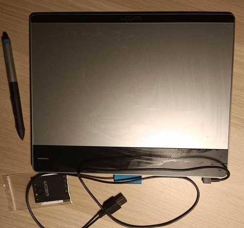 Графический планшет wacom cth-680/s