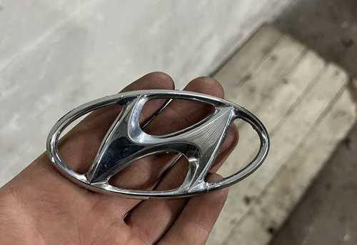 Шильдик Эмблема Значок Hyundai Хундай Хендай