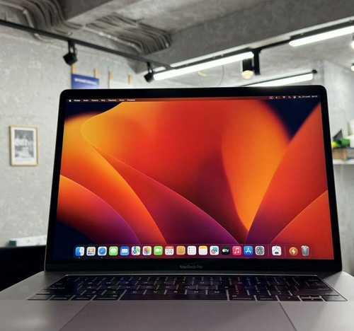 Apple MacBook Pro 15-inch 2017 (i7/16/512) 2 гб