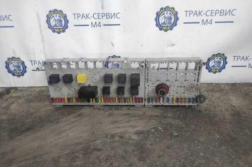 Блок предохранителей Scania R144 2001