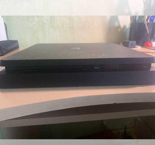 Sony playstation 4 slim