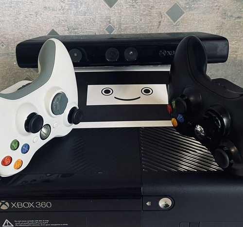 Xbox 360 E freeboot 2 геймпада kinnect 75 игр