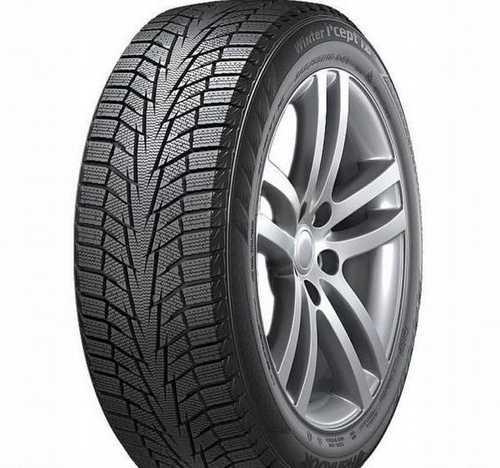 Hankook Winter I'Cept iZ 2 W616 225/40 R18 92T