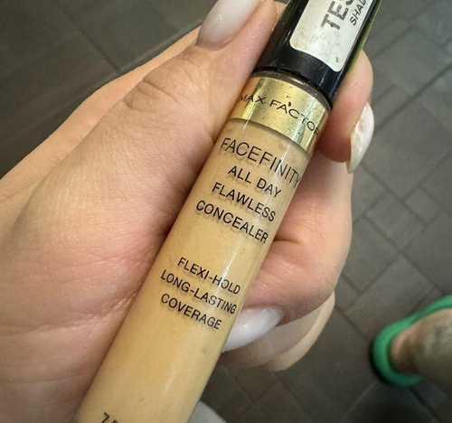 Max factor консилер