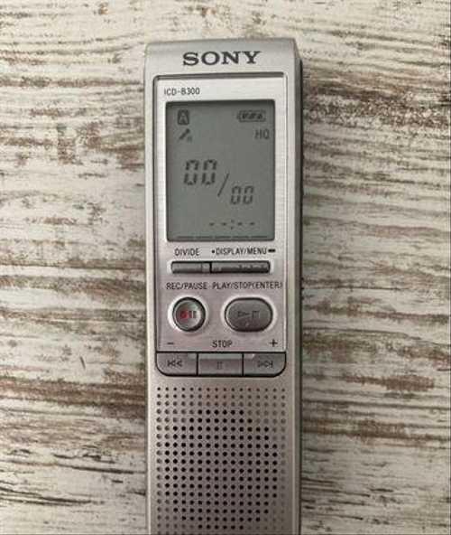 Диктофон Sony ICD-B300
