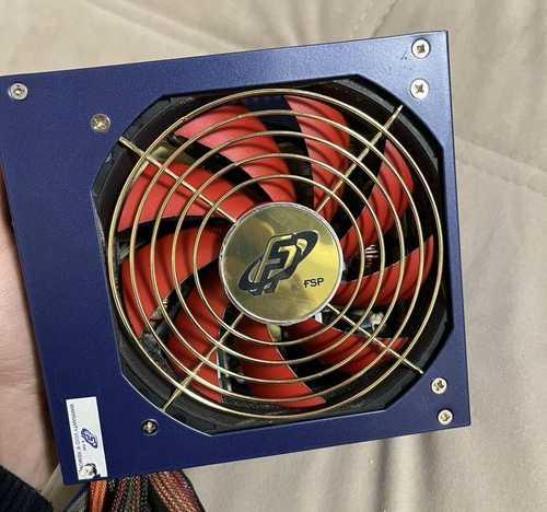 Мощный блок питания 700w