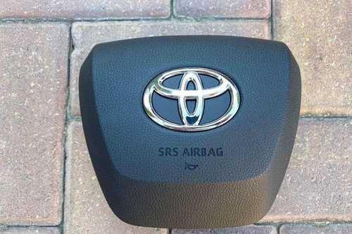 Муляж в руль Toyota Highlander новая крышка airbag