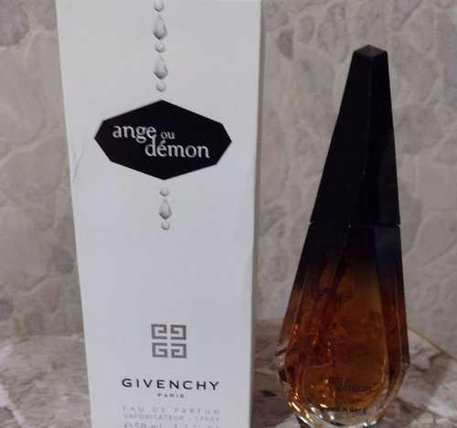 Givenchy ange ou demon