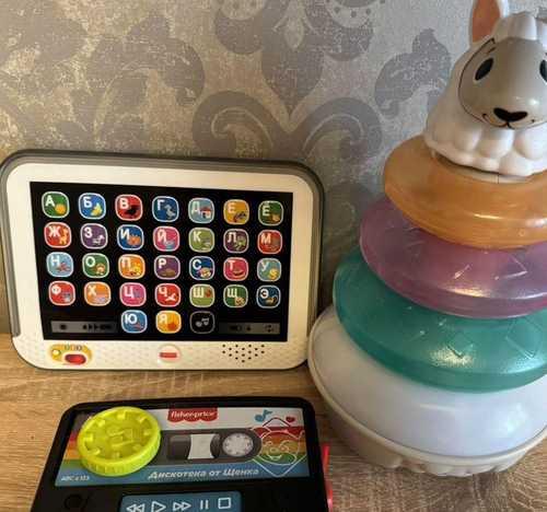 Развивающие игрушки fisher price