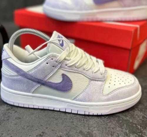 Кроссовки женские Nike SB Dunk