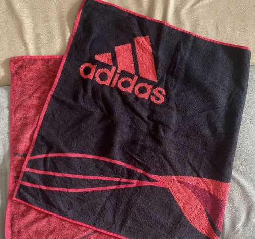 Полотенце Adidas новое