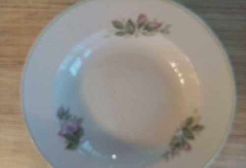 Глубокие суповые тарелки