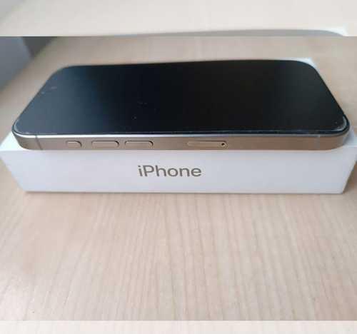 iPhone 15 Pro, 256 ГБ