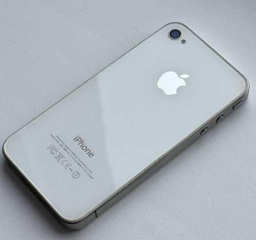 iPhone 4, 8 ГБ