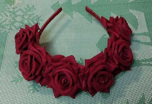 Ободок бархатные розы, венок с красными цветами