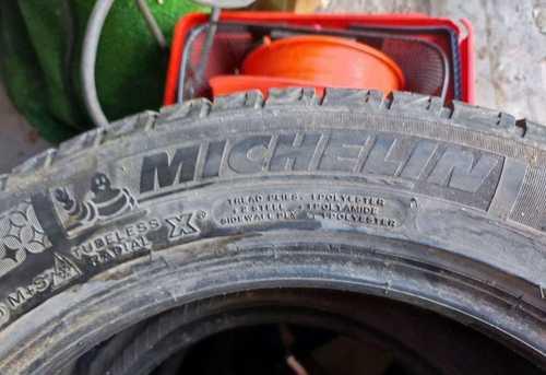 Michelin X-Ice 215/55 R16