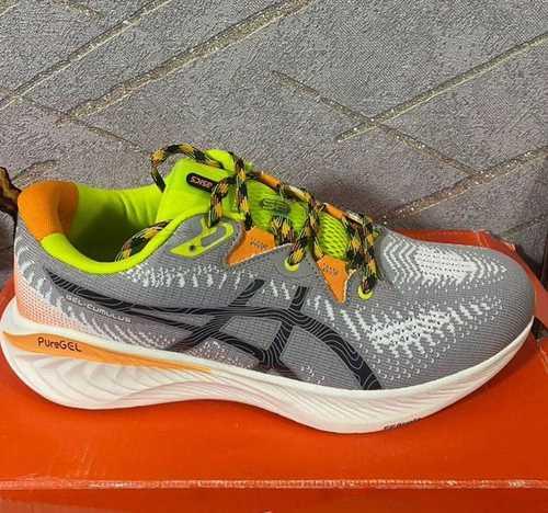 Новые кроссовки asics 44 размер