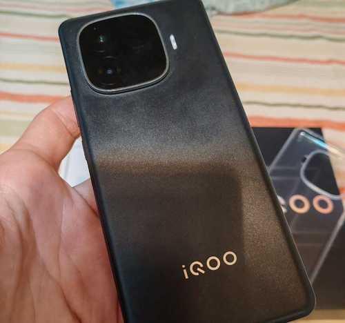 Vivo iQOO Z9, 8/256 ГБ