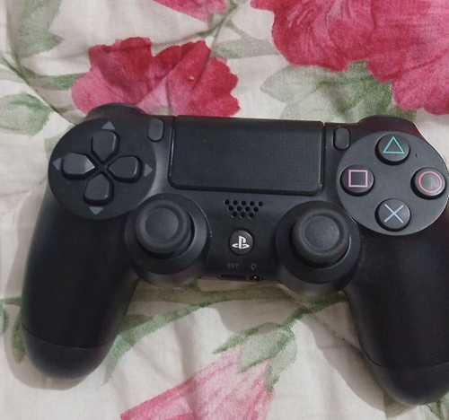 Джостик ps4