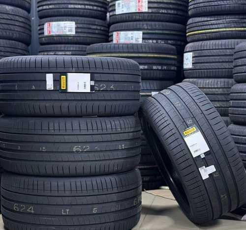 Pirelli P Zero Gen-2 285/40 R22 106Y