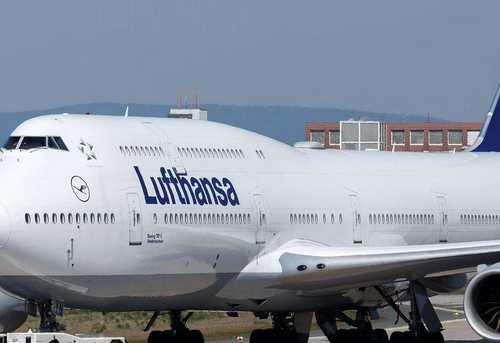Lufthansa -вилки с боинга 747