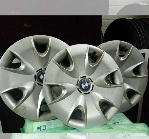 Колпаки на колеса R 16 BMW