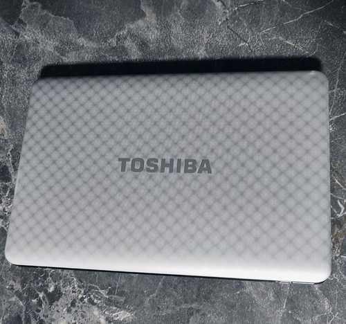 Ноутбук toshiba