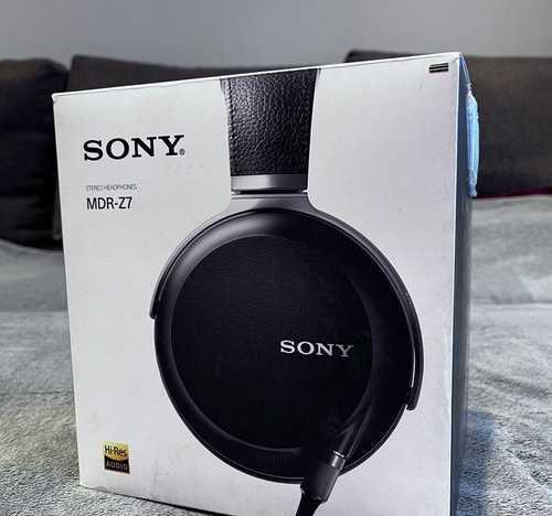 Наушники Sony MDR-Z7