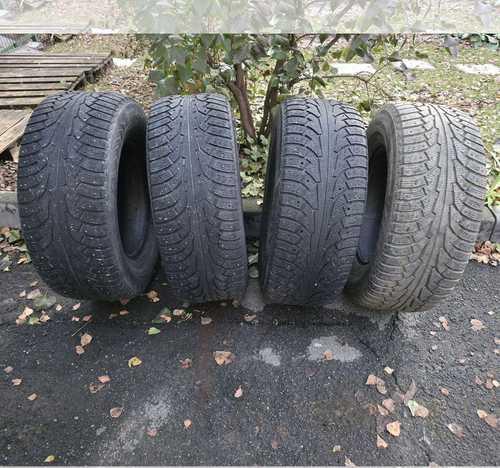 Nokian Tyres Hakkapeliitta 5 SUV 285/65 R17 116T