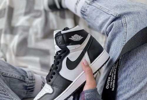Кроссовки женские Nike Air Jordan