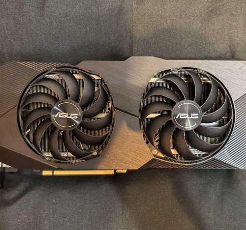 Asus Dual RX 5700 Xt 8 Gb