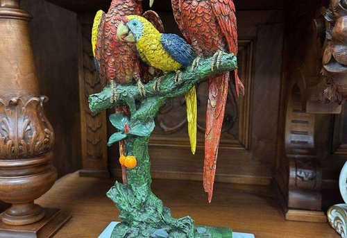 Бронзовая скульптура "Попугаи"