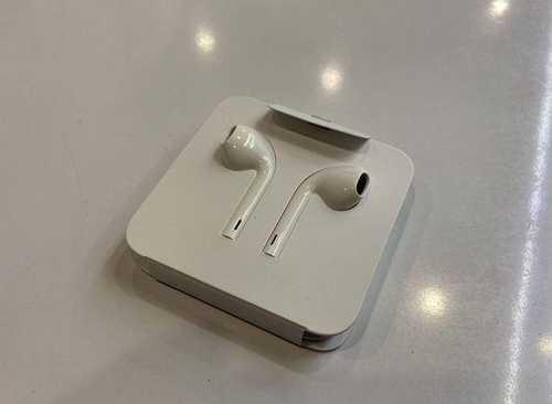 Наушники EarPods с разъёмом Lighting