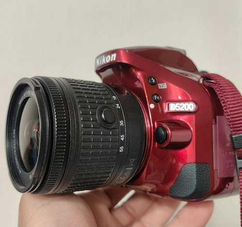 Nikon D5200 Kit 7500 кадров