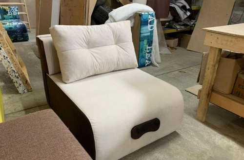 Спальное кресло