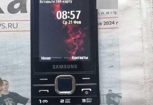 Samsung GT-S5610