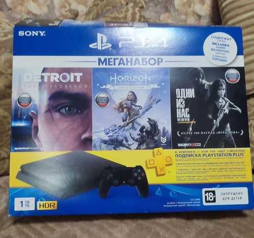 Sony PlayStation 4 slim 1tb с играми