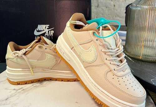Кроссовки Nike Air Force 1 Low Luxe