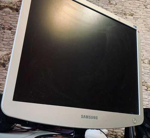 Монитор Samsung 932B