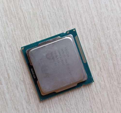 Xeon e3 1220 v2