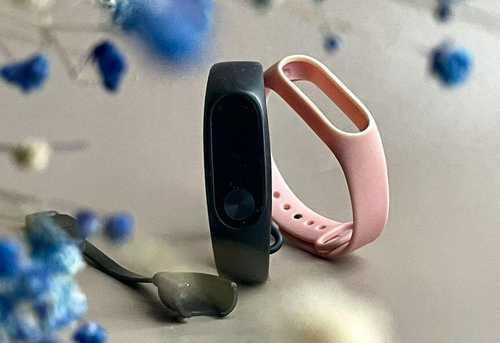 Фитнес браслет Xiaomi Mi Band 2 + браслеты