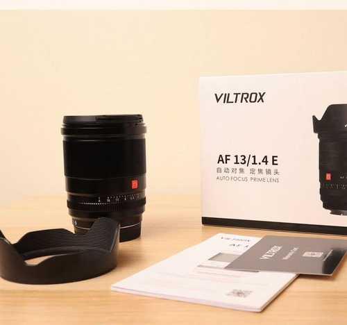 Объектив Viltrox AF 13mm F1.4 Sony E-mount