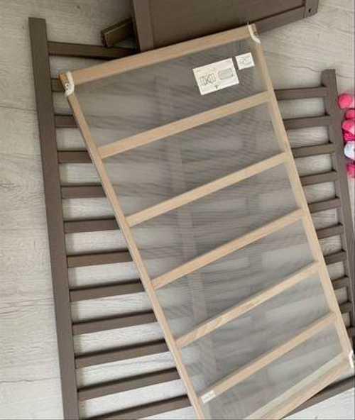 Кровать детская IKEA с матрасом