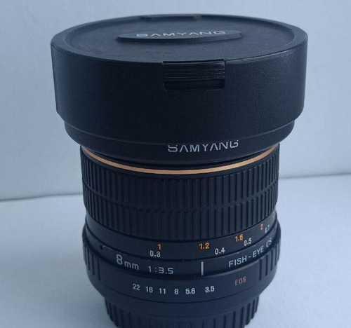 Samyang 8mm f/3.5 Fish-eye for Canon