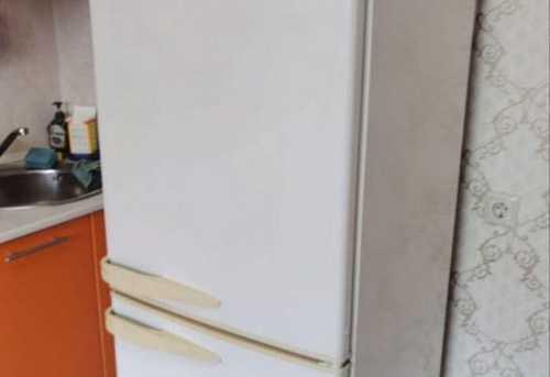 Холодильник бу stinol rf305a.008