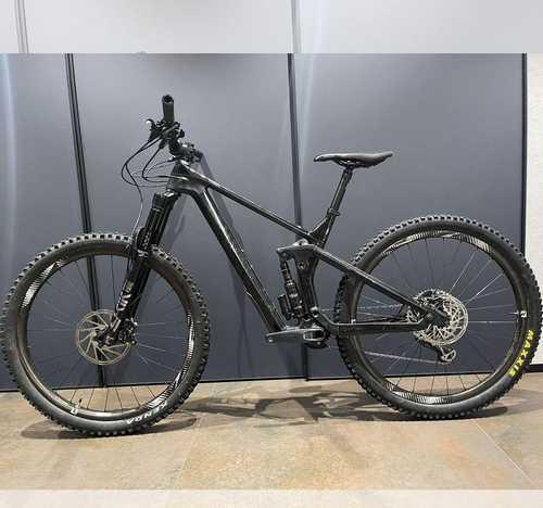 Велосипед мтб 2020 Canyon Strive CF 9.0 M черный