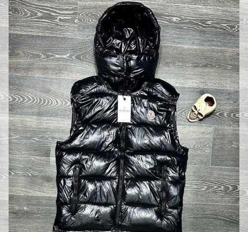 Жилетка Moncler глянцевая (Арт.83222)