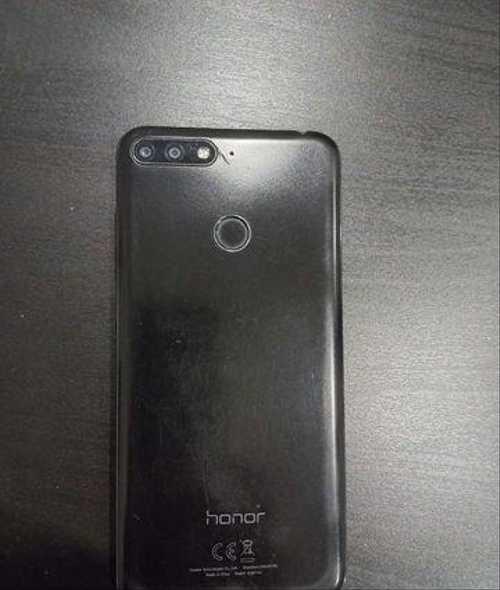 Смартфон Смартфон Honor 7C Black (AUM-L41)