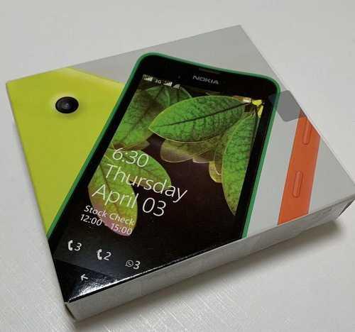 Nokia lumia 630 коробка и черный чехол