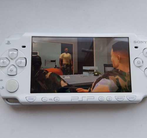 PSP в белом цвете (White)
